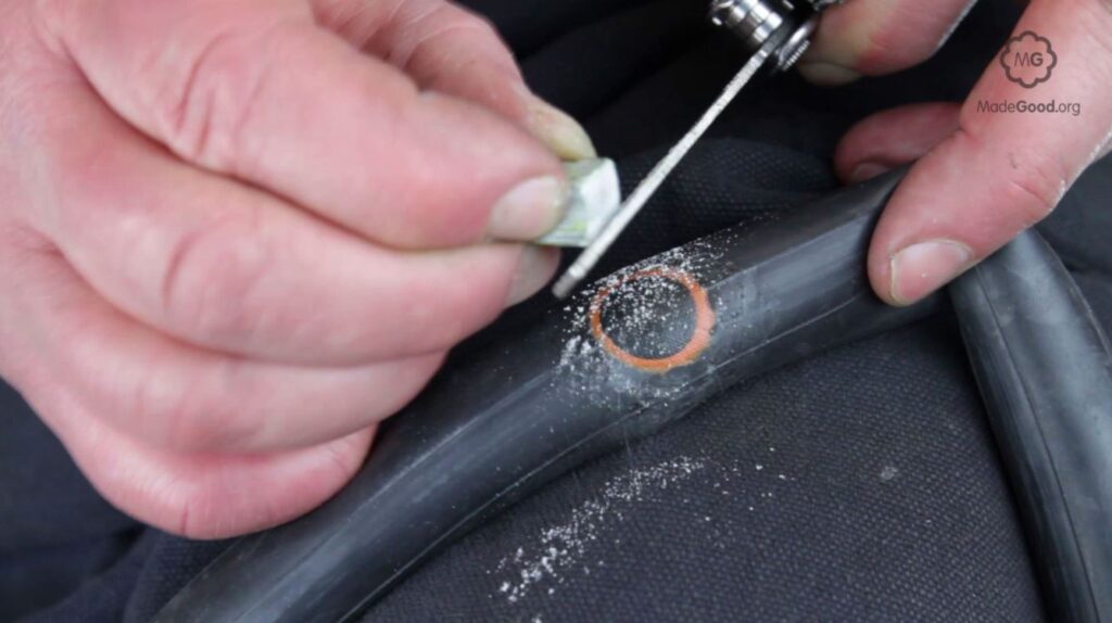 Cykelpunktering? Cykellapning hjemme hos dig - BikeRunner